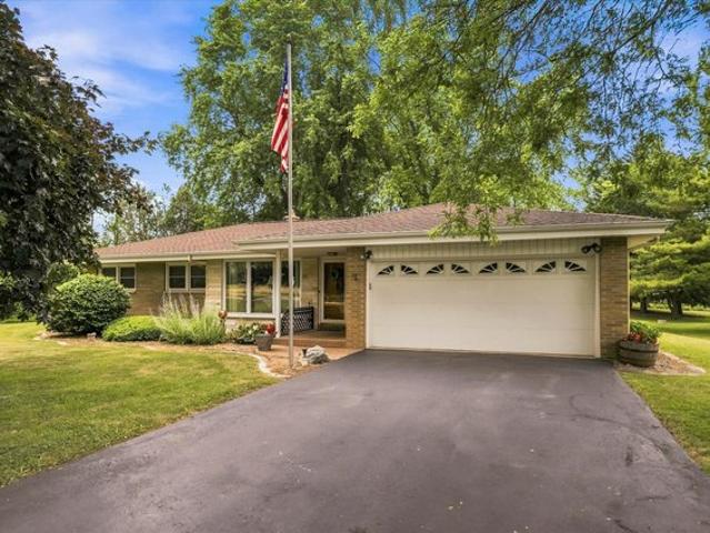 3835 W 5 1/2 Mile Rd, Raymond, WI 53108