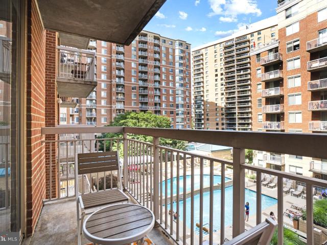 3835 9th St N, Unit 405W, Arlington, VA 22203 | MLS #VAAR2071 | Compass