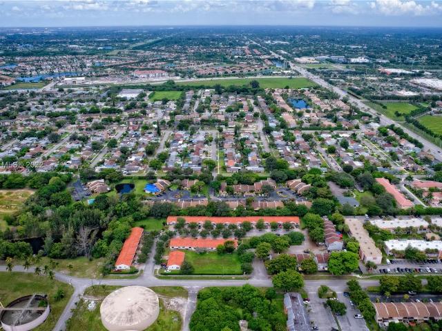 3837 NW 76th Way, Davie, FL 33024 | MLS #A11246