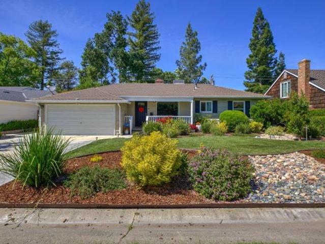 3837 Regent Rd, Sacramento, CA 95821