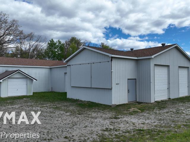 3837 Sage Lake Road
