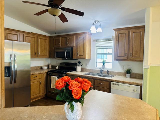 38384 Via Escarlata, Murrieta, CA 92563 | MLS #SW26087