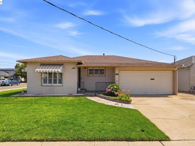 3838 Monterey Blvd, San Leandro, CA 94578