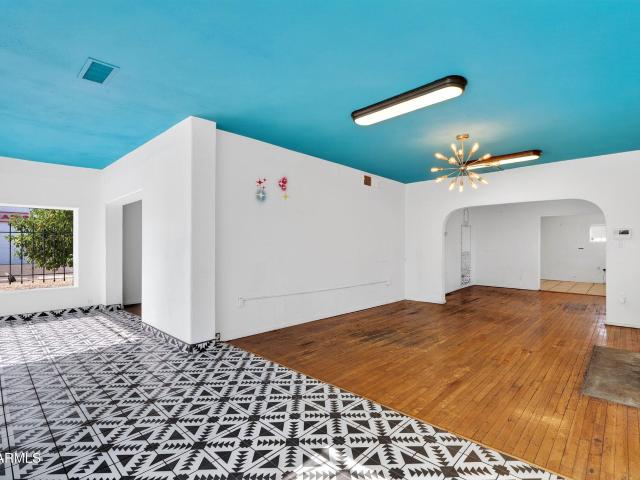 3838 N 7TH Street