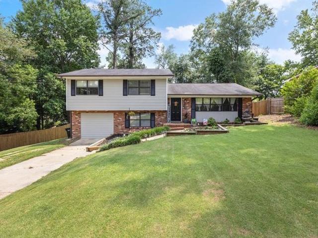 3838 Lyn Dr, Columbus, GA 31909