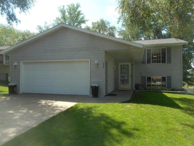 3838 Strathmore Ln SE, Rochester, MN 55904