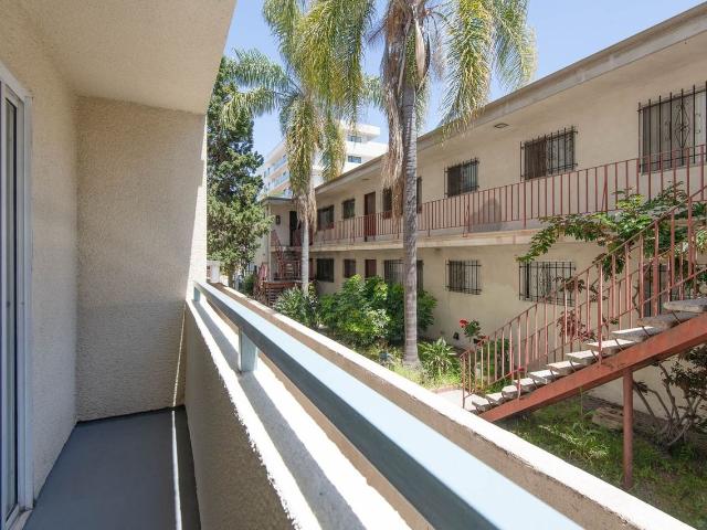 3839 Motor 1 Bedroom Apartment for Rent at 3839 Motor Ave, Los Angeles, CA 90232 Palms