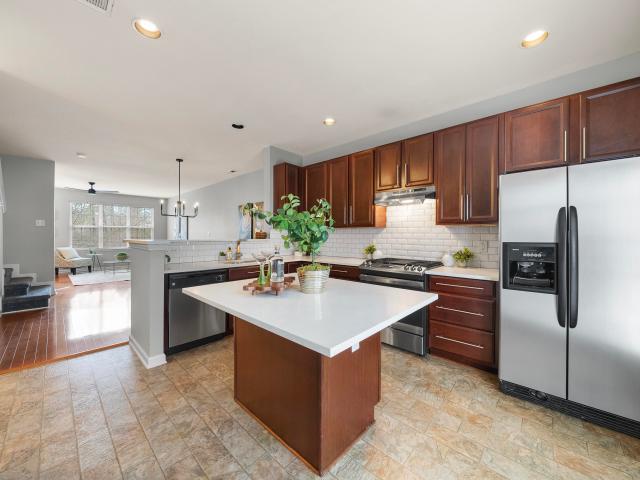 3839 Cary Glen Boulevard