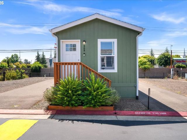3839 pacific ave # 302