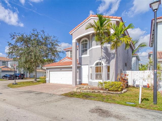 3839 SW 51st St, Hollywood, FL 33312 | MLS #A11909 | Compass