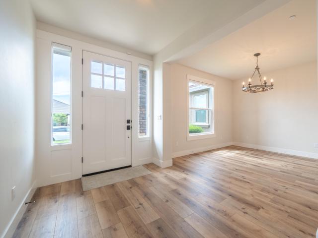 3839 Thomason Trail