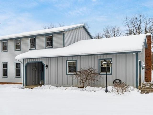 3830 Michael Ln, Zanesville, OH 43701