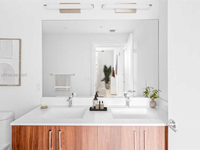 3830 NW 11th St, Unit STUDIO, Miami, FL 33126 | MLS #A11915