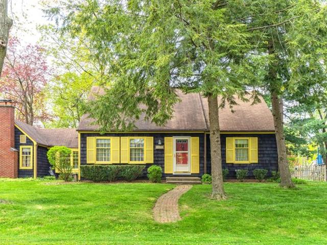 3830 Ferndale Ave, Kalamazoo, MI 49001