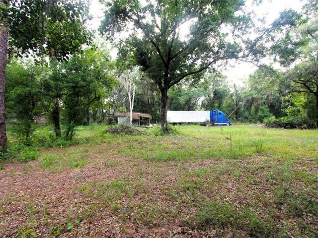 38319 County Line Rd, Zephyrhills, FL 33540