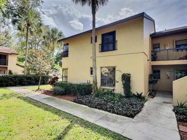 3831 Cocoplum Cir, Unit 3592, Coconut Creek, FL 33063 | MLS #F10543 | Compass