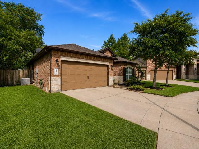 3831 Daintree Park Drive