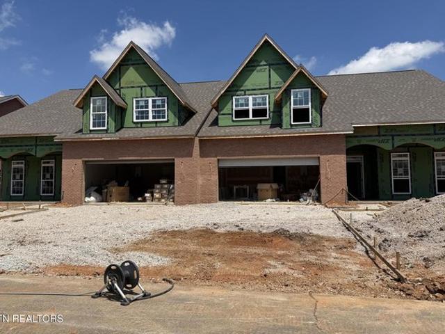 3831 Honeytree Ln, Knoxville, TN 37938