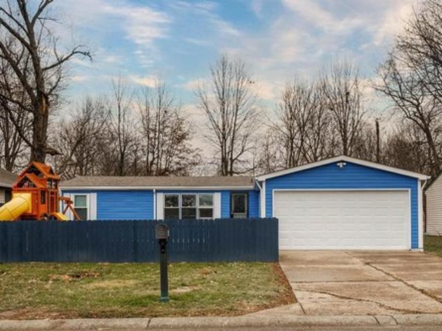 3831 Ireland Dr, Indianapolis, IN 46235