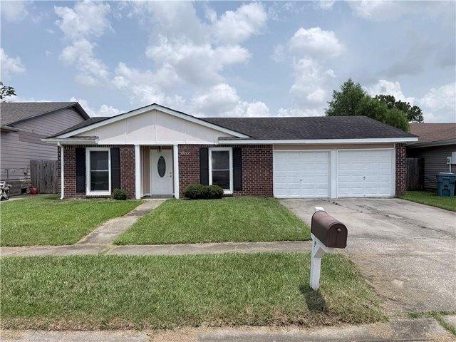3832 Dulaney Dr, Harvey, LA 70058