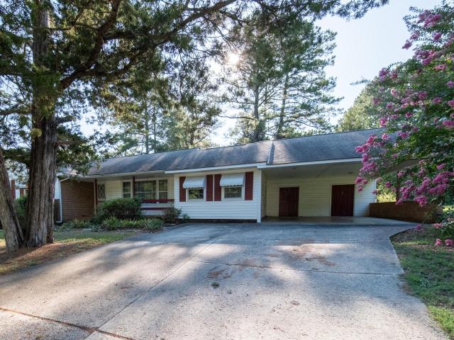 3832 Hermine Street