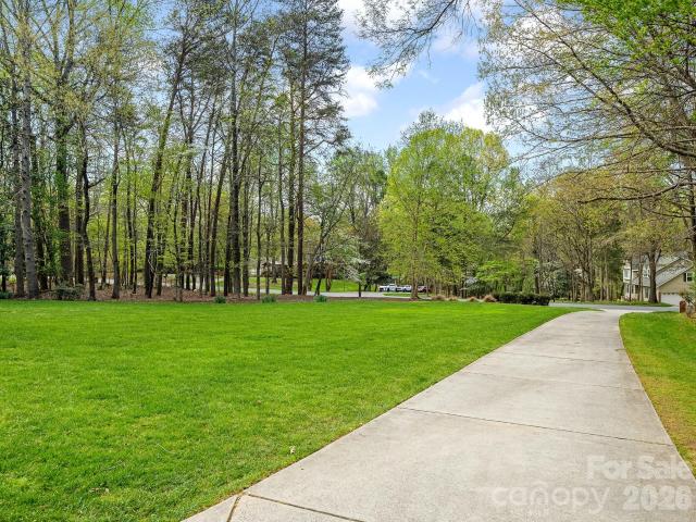 3832 High Ridge Road