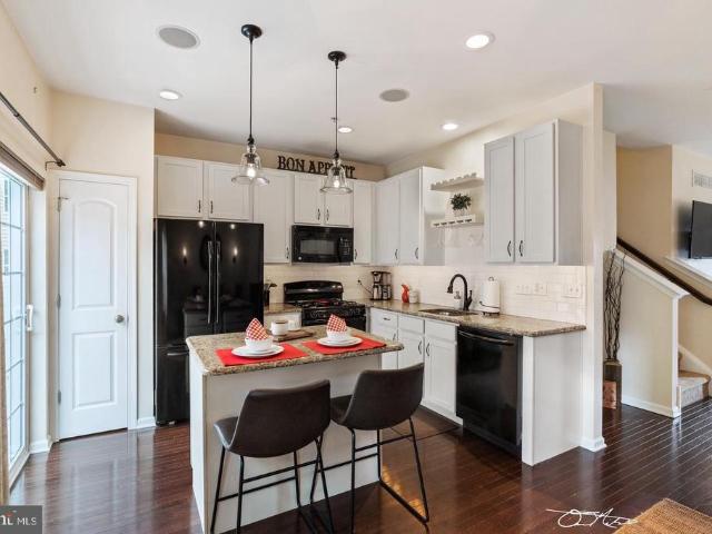 3832 William Daves Road # 8