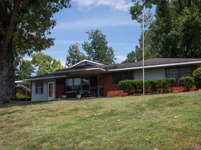 3833 Marquette Drive
