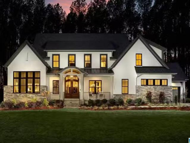3833 MOSS CREEK CIR, MOUNTAIN BRK, AL 35223 Single Family Resi.