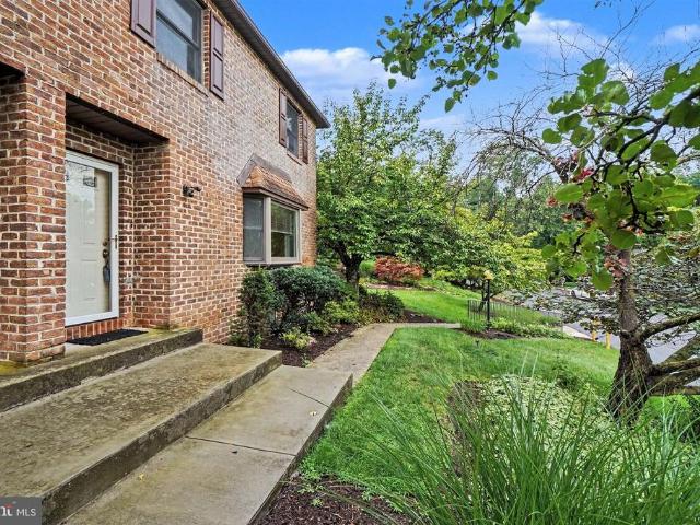 3833 N Sarayo Circle