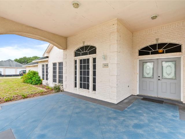 3833 Casa Blanca Court