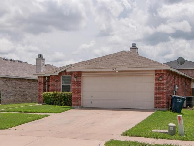 3833 Foxhound Lane