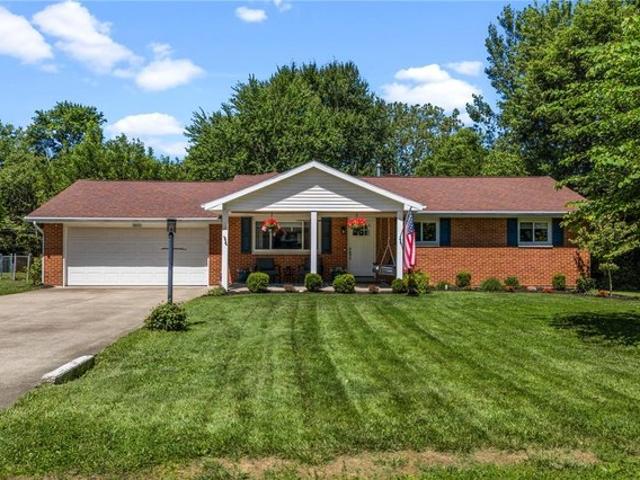 3833 Ruby Dr, Franklin, OH 45005
