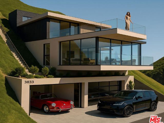3833 Rambla Pacifico Street