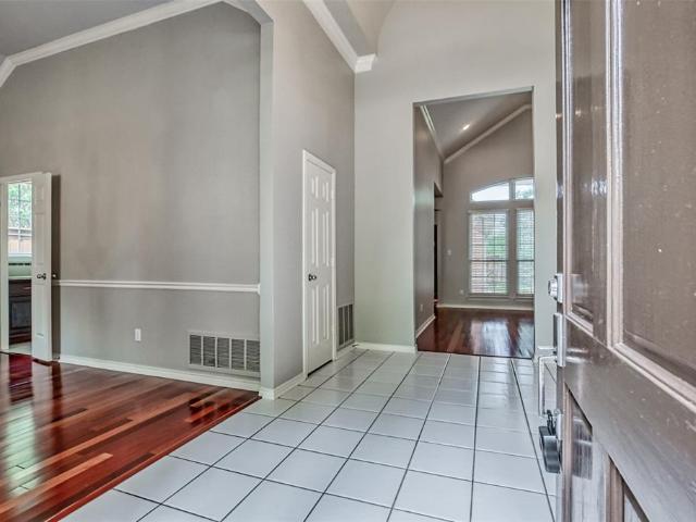 3833 Stockport Drive