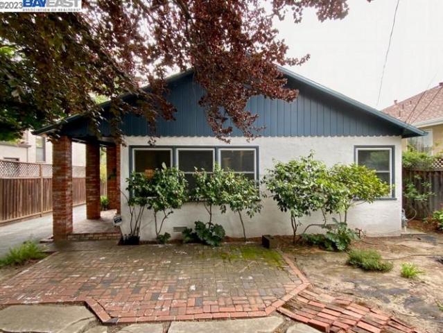 3833 Somerset Ave, Castro Valley, CA 94546