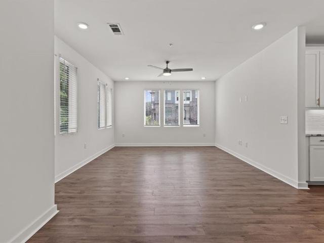 383 Grant Circle SE 1612