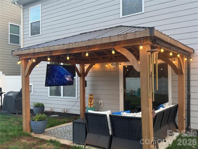 383 Fox Cove Road