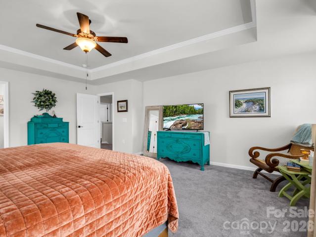 383 Fox Cove Rd, Hendersonville, NC 28792 | MLS #4363