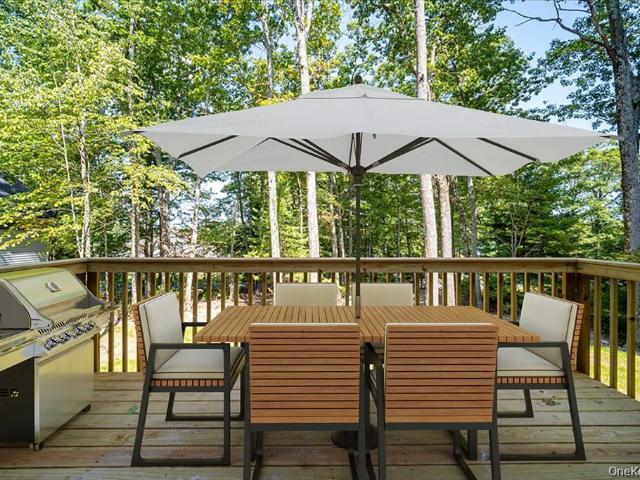 383 Ferndale Loomis Road