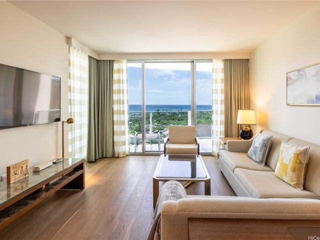 383 Kalaimoku St Unit 1615, Honolulu, HI 96815