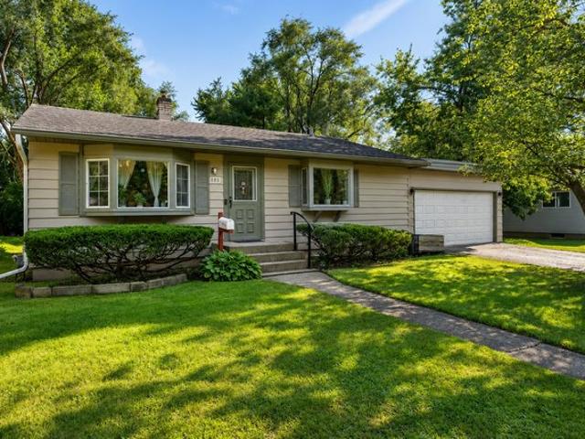 383 Lloyd St, Cary, IL 60013