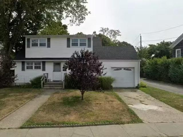 383 S Ocean Avenue, Patchogue, NY 11772