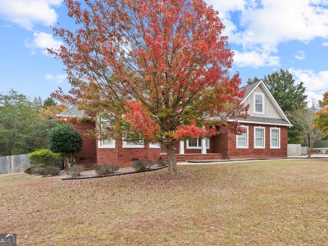 383 Quail Ridge Court NE