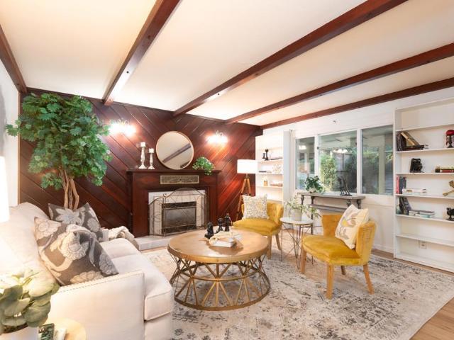 383 Riverview Drive