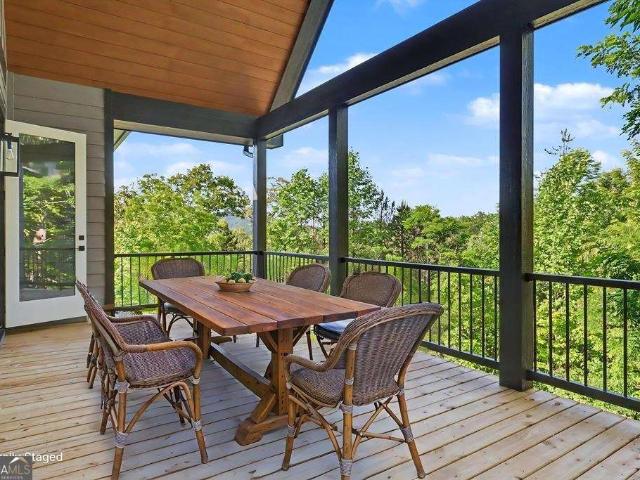 383 Rustic Barn Trail