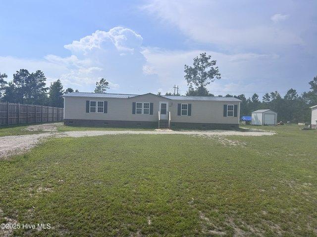 383 Woodside Dr, Hampstead, NC 28443