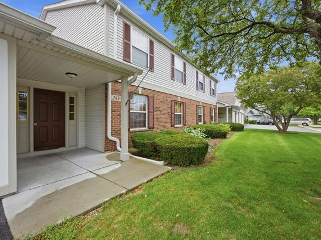383 Woodview Cir Apt D, Elgin, IL 60120