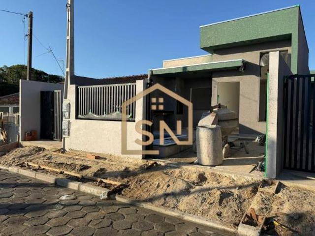 383C Casa com piscina no Balneário Caravelas