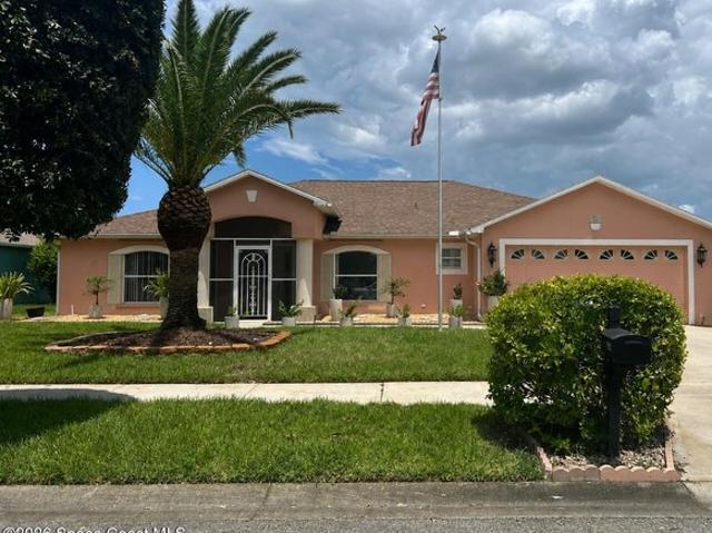 3844 Long Leaf Dr, Melbourne, FL 32940
